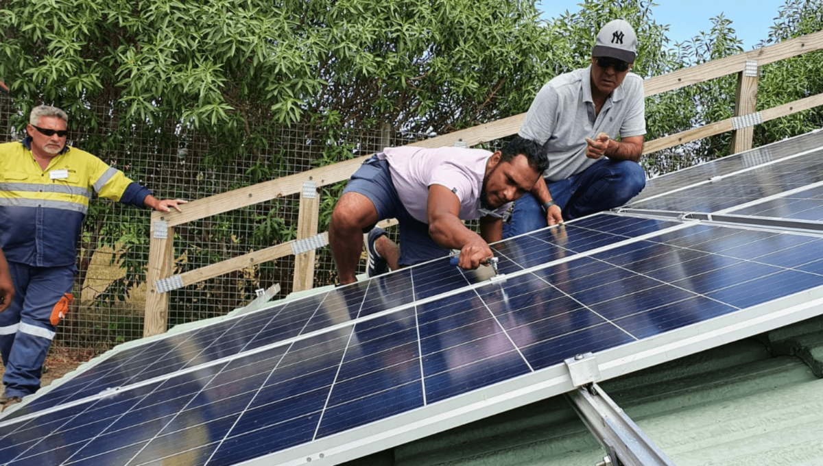 How to become a solar installer in South Africa – GREEN Solar Academy