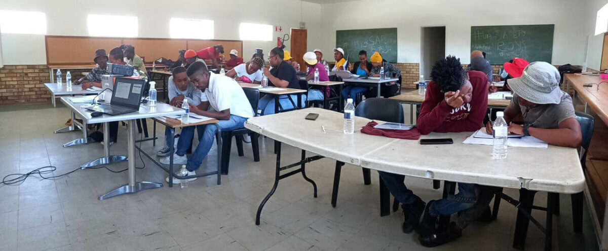 Solar Training + Internships for 100 SA youths – GREEN Solar Academy